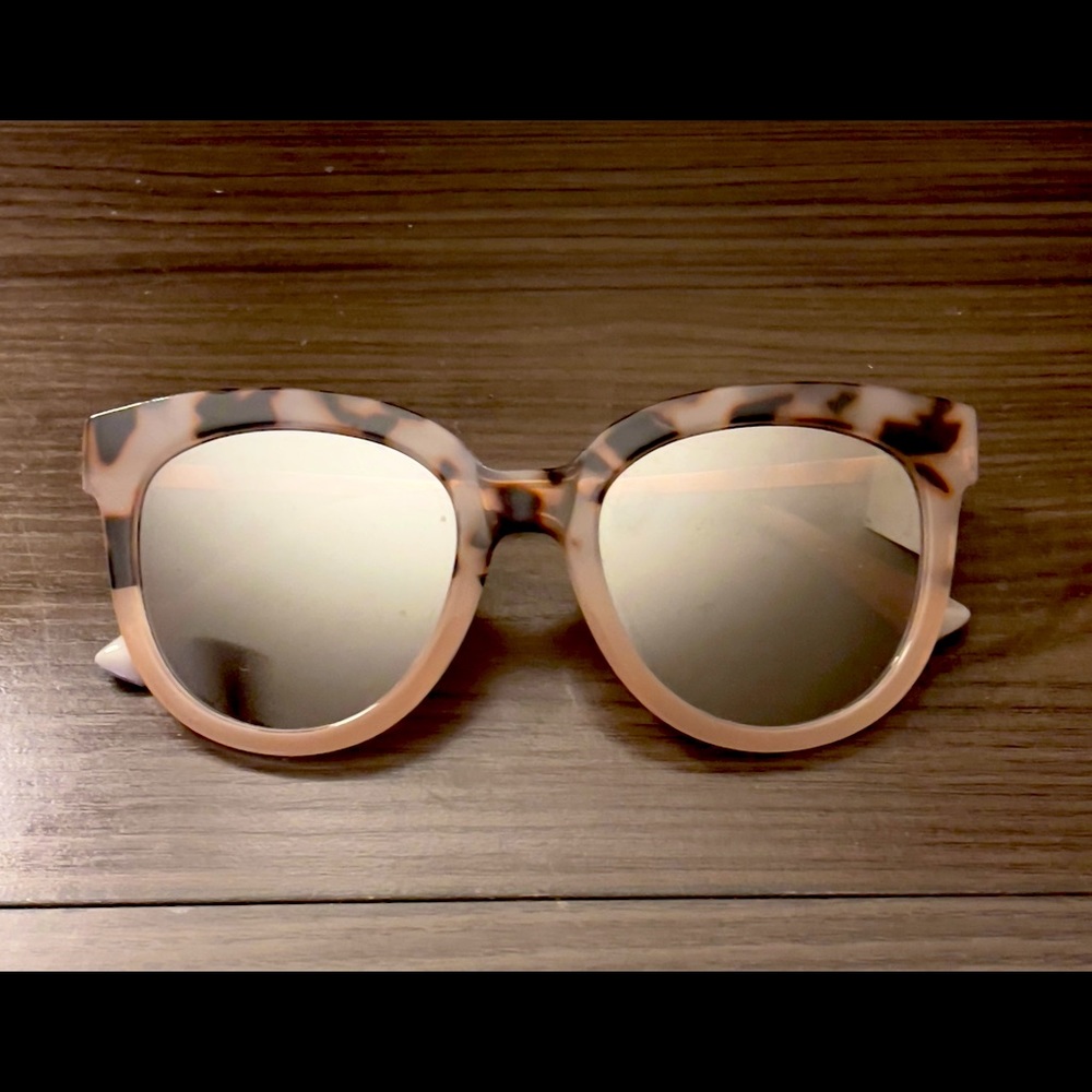 Tortoise Shell/Blush Pink Sunglasses - Gem